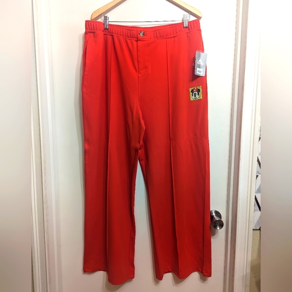Disney | Pants & Jumpsuits | Nwt Minnie Mouse Wide Leg Pant | Poshmark